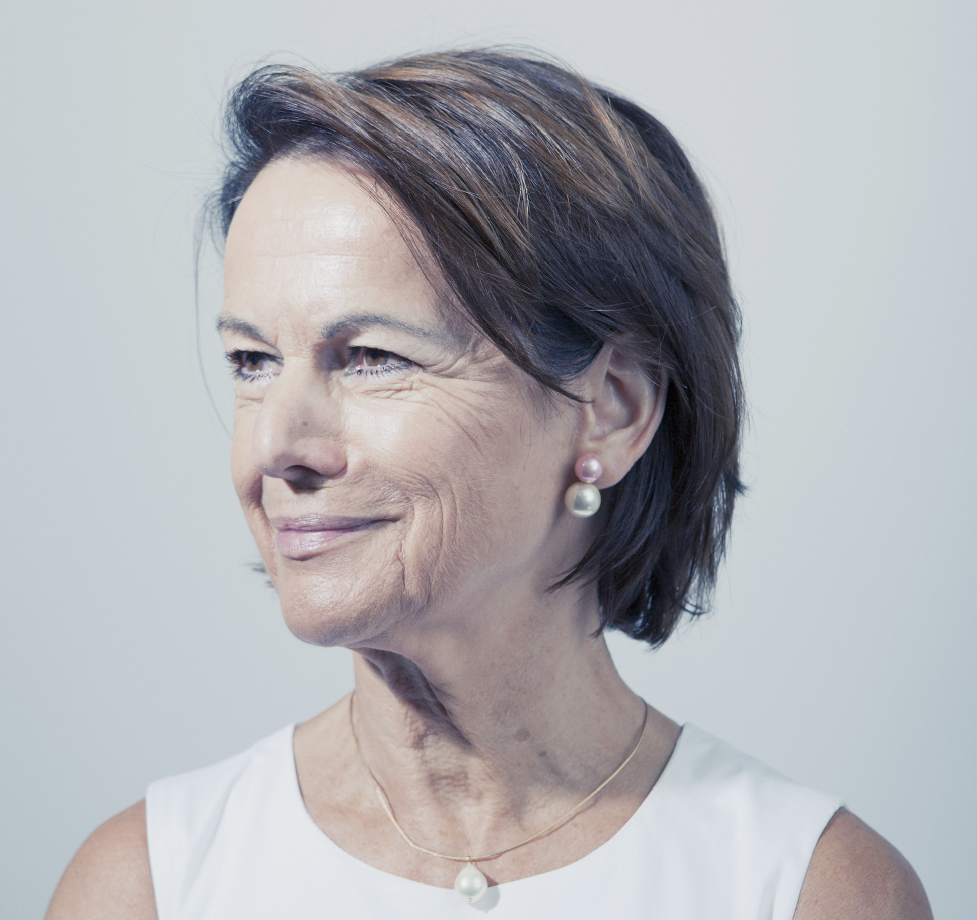 Monique Villa to step down as CEO of the Thomson Reuters Foundation ...